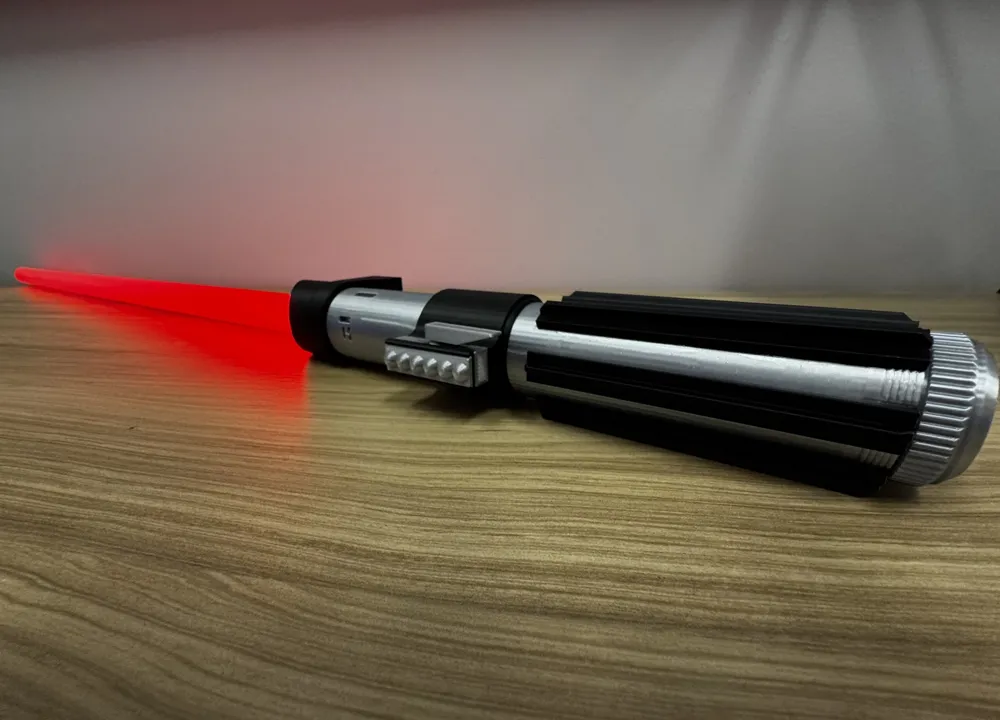 Star Wars Darth Vader's Lightsaber (hollow) - Free 3D Print Model ...