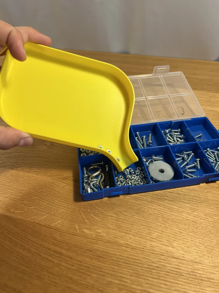 Funnel Tray - Free 3D Print Model - MakerWorld