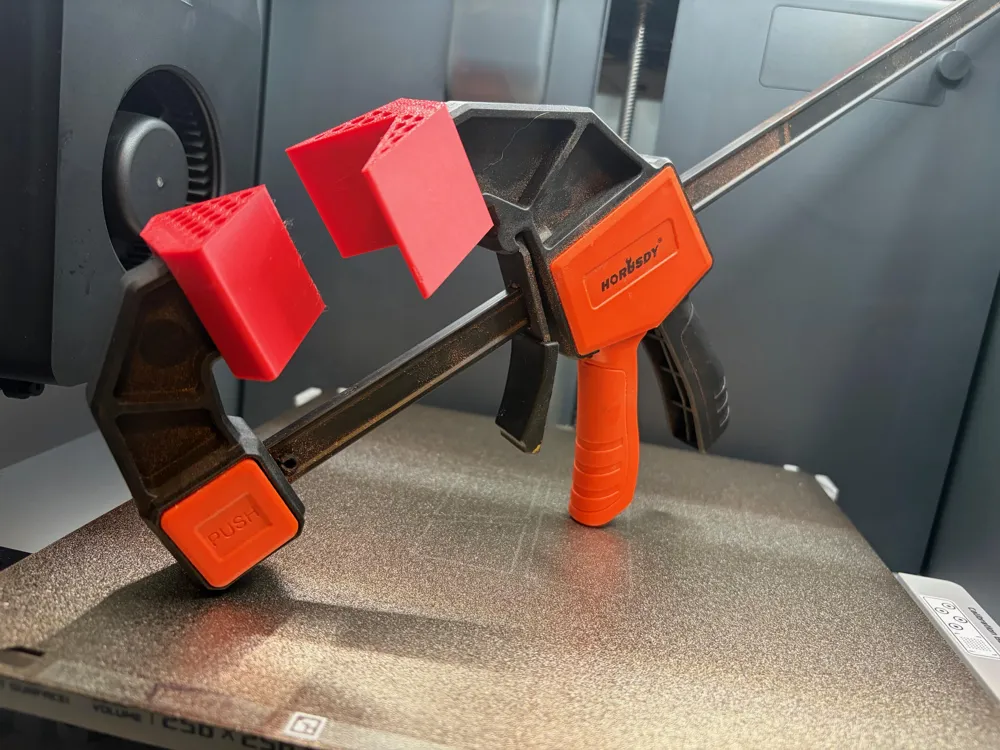 Corner pads for clamps - Horusdy Clamps - Free 3D Print Model - MakerWorld
