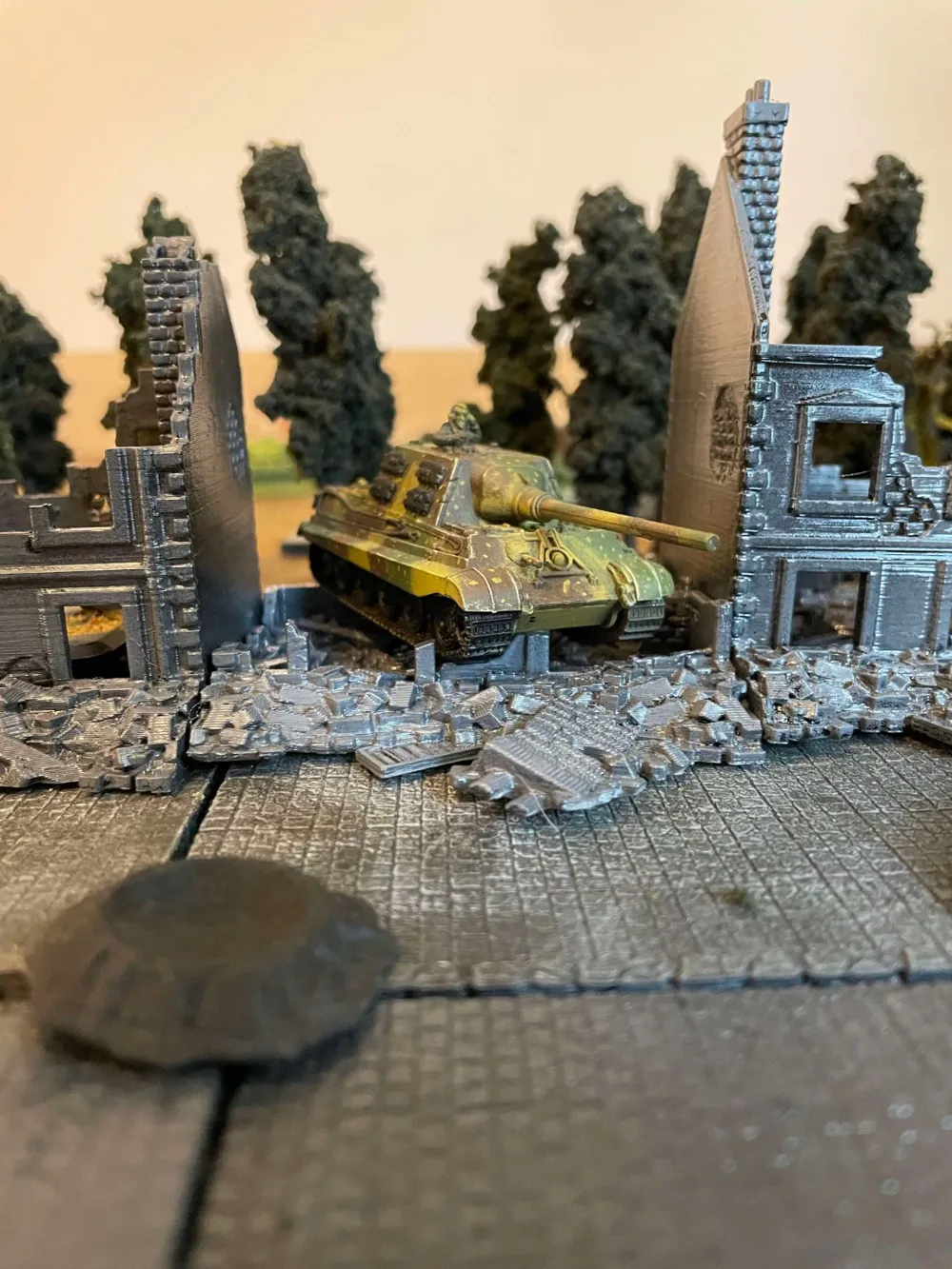 Destroyed house WW2 by Nate - MakerWorld