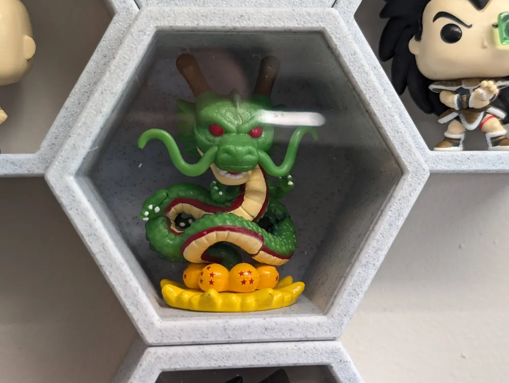 Mini Screen Hexo Shelf - Free 3D Print Model - MakerWorld