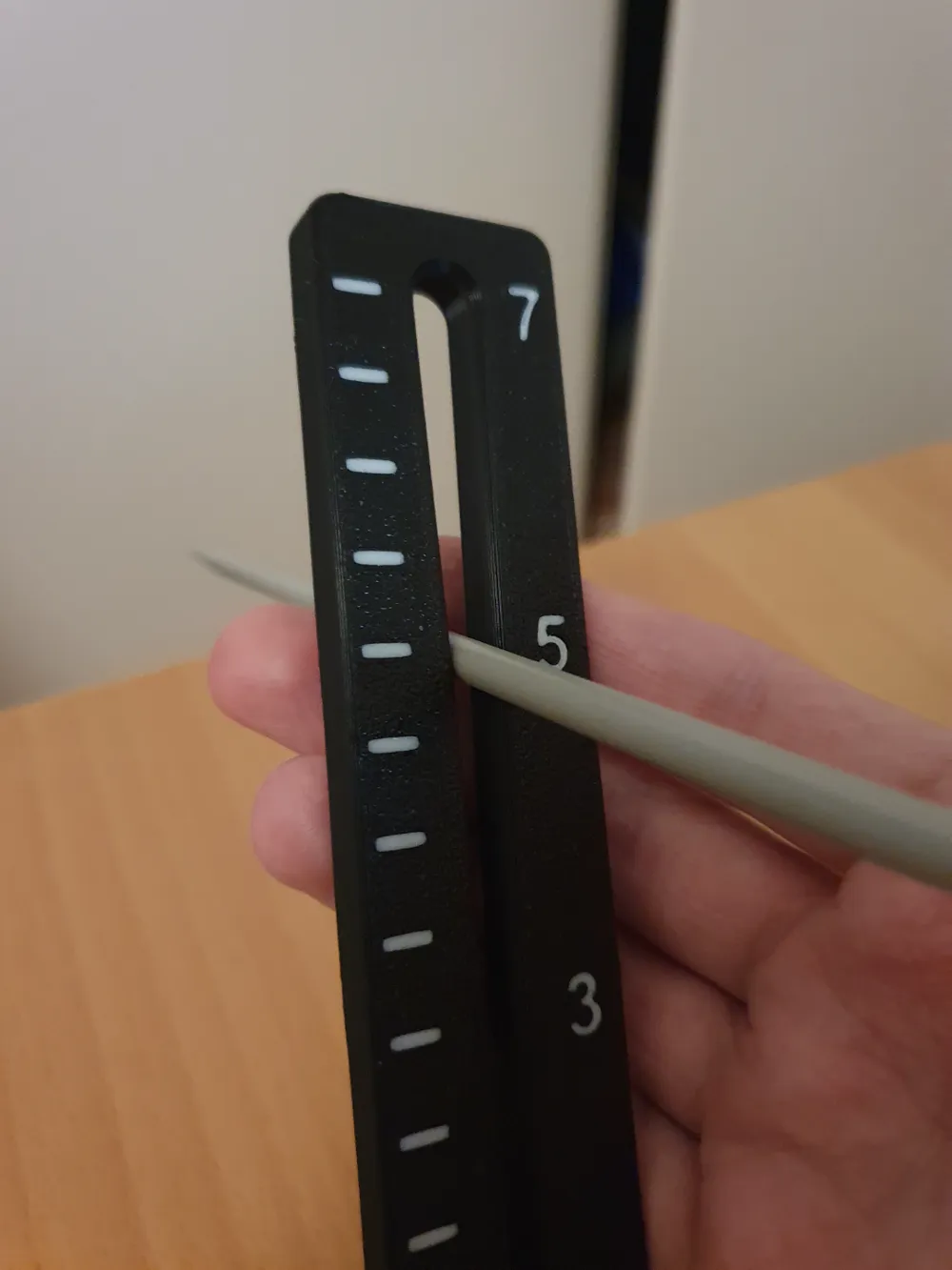 Knitting Stick Gauge by FiggeFilament - MakerWorld