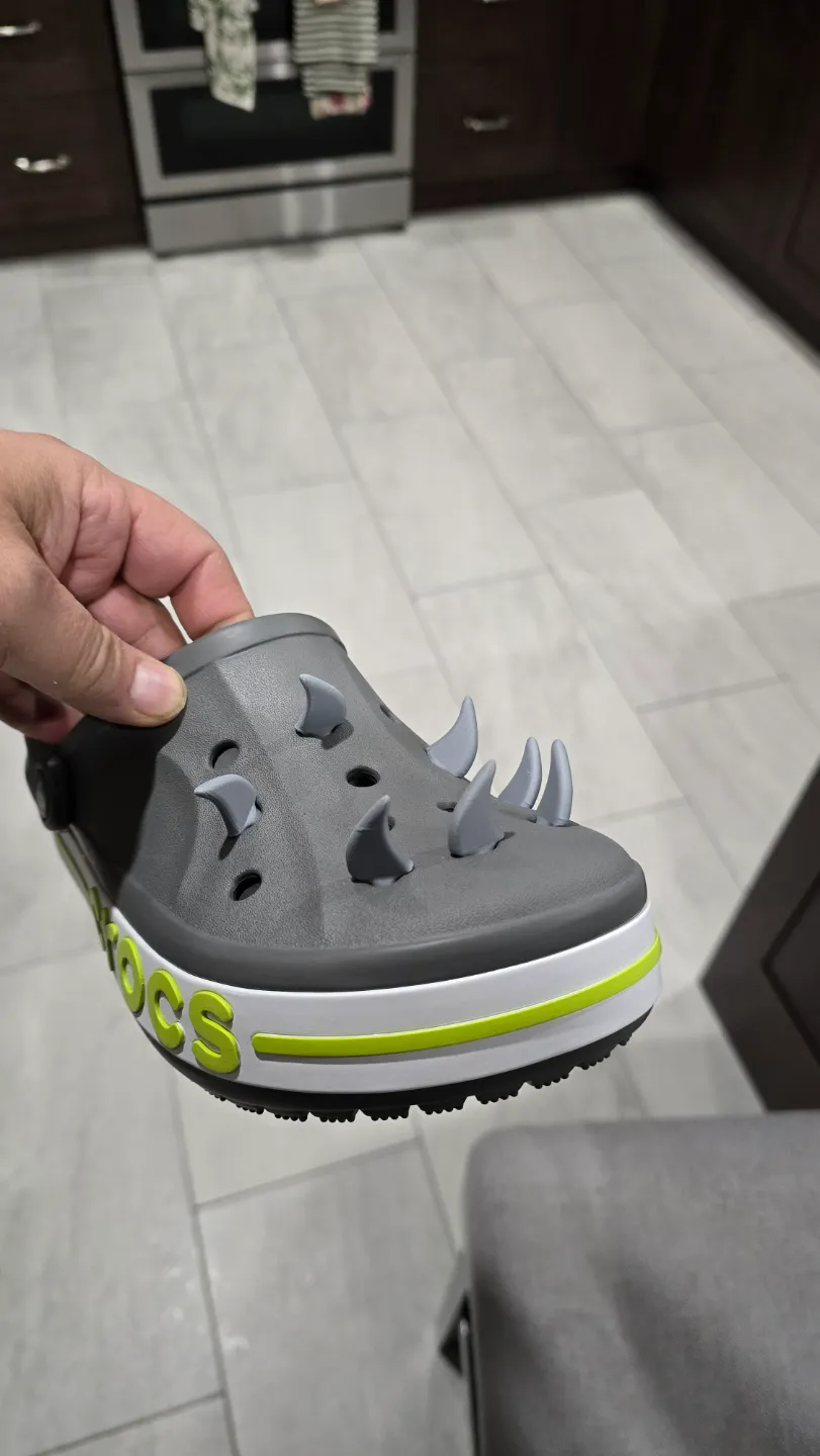 Shark Fin Croc Charm by PlasticKraken MakerWorld: Download Free 3D Models