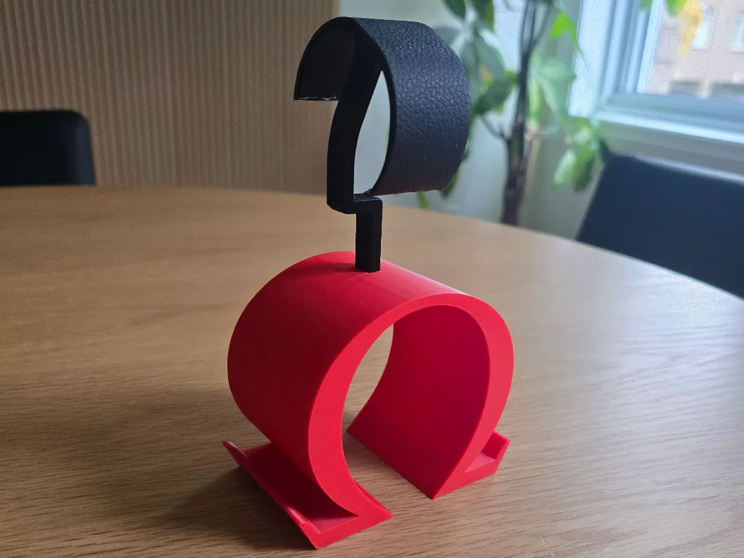 Omega Logo Watch Stand - Free 3D Print Model - MakerWorld