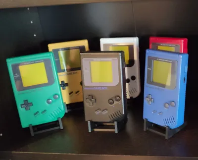 Minimalistic Game Boy display stand by Dunkelziffer - MakerWorld