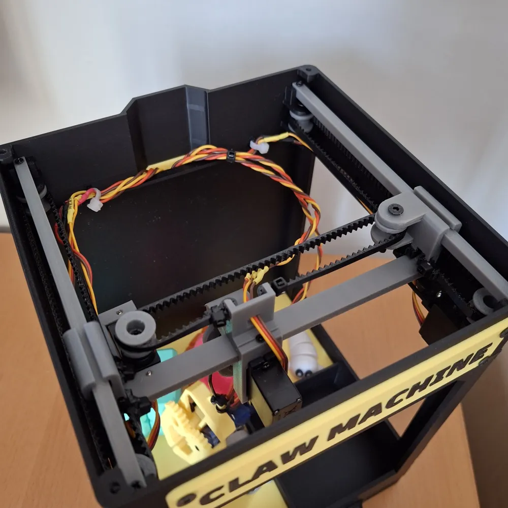 Máquina de garra servo por LucaDilo MakerWorld: Descarga Modelos 3D Gratuitos