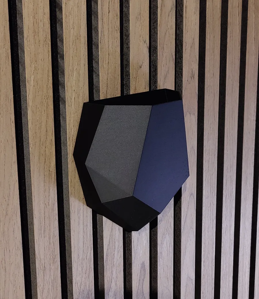 Acoustic wall pot for plastic flowers - Free 3D Print Model - MakerWorld