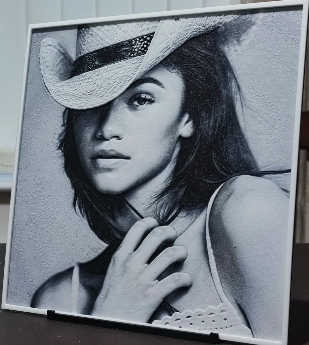 Zendaya HueForge 4 Color by BoDad - MakerWorld