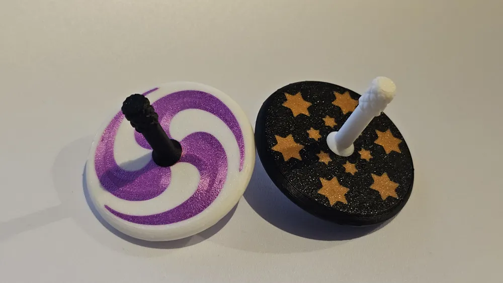Spinning top with visual effect, spins for a very long time by ZiMADE ...
