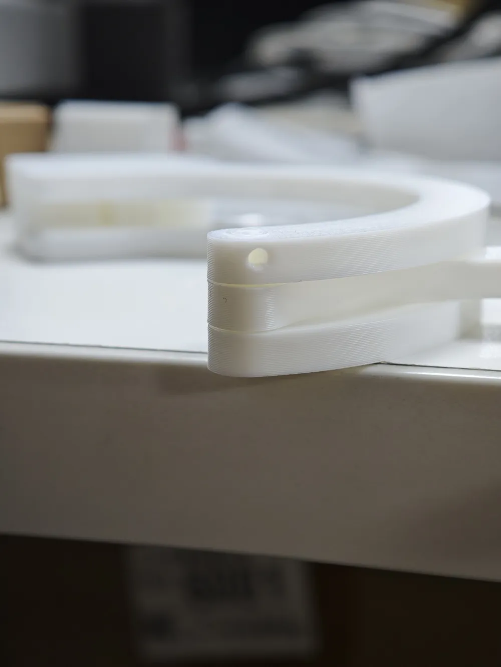 Sturdy Handcuffs V2 - Free 3D Print Model - MakerWorld