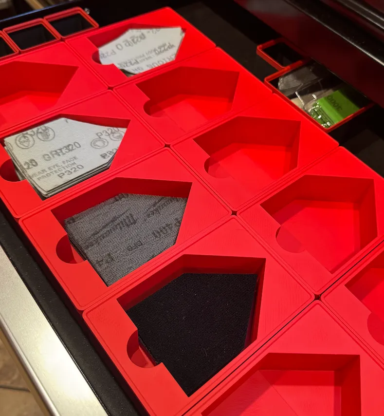 Milwaukee Detail Sanding Sheets in Gridfinity by 3D Cowboy - MakerWorld