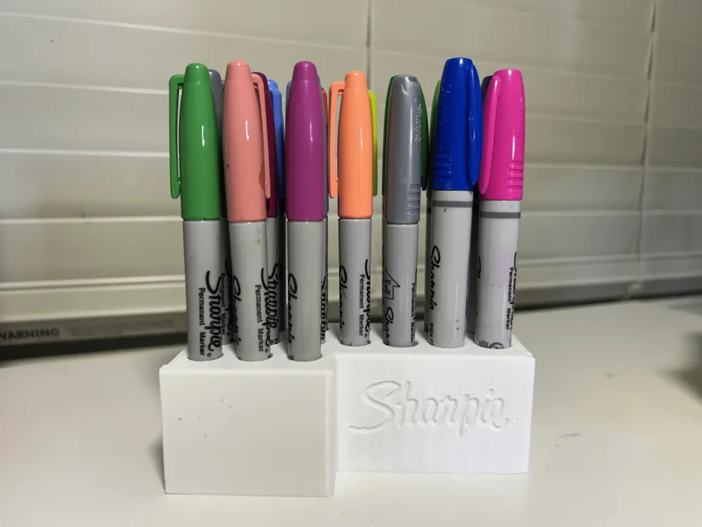 Sharpie Holder by aaron.bielik - MakerWorld