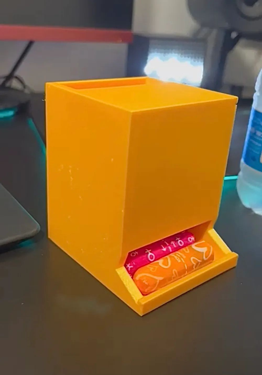 Tampon Dispenser by Pepper - MakerWorld