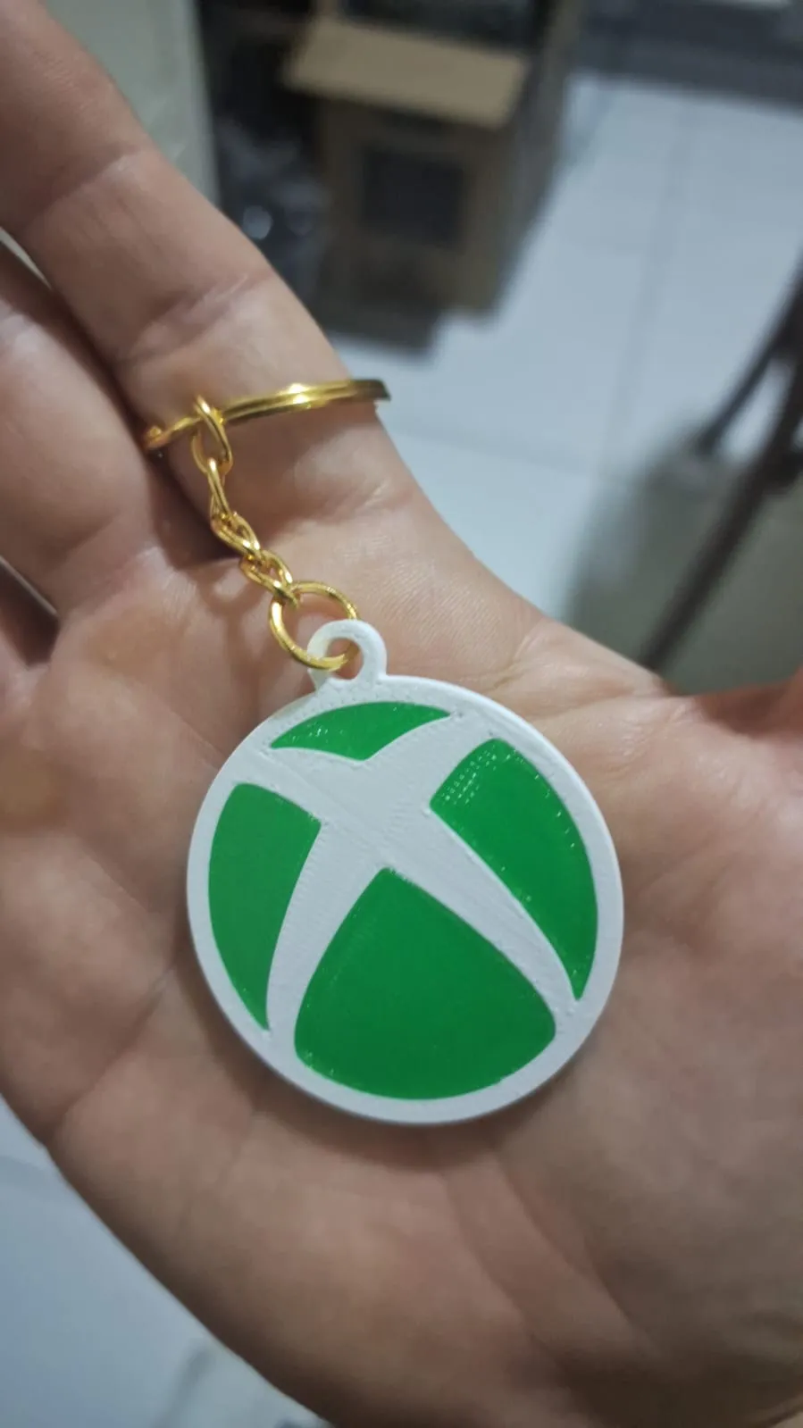 Xbox logo keychain double-sided Remixed by roberto.farias MakerWorld ...