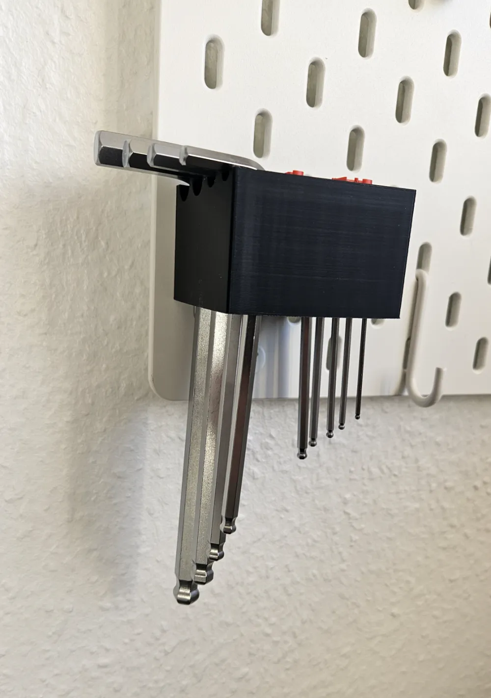 Skadis Hex Key Holder by pbjdkMakerWorld: Download Free 3D Models