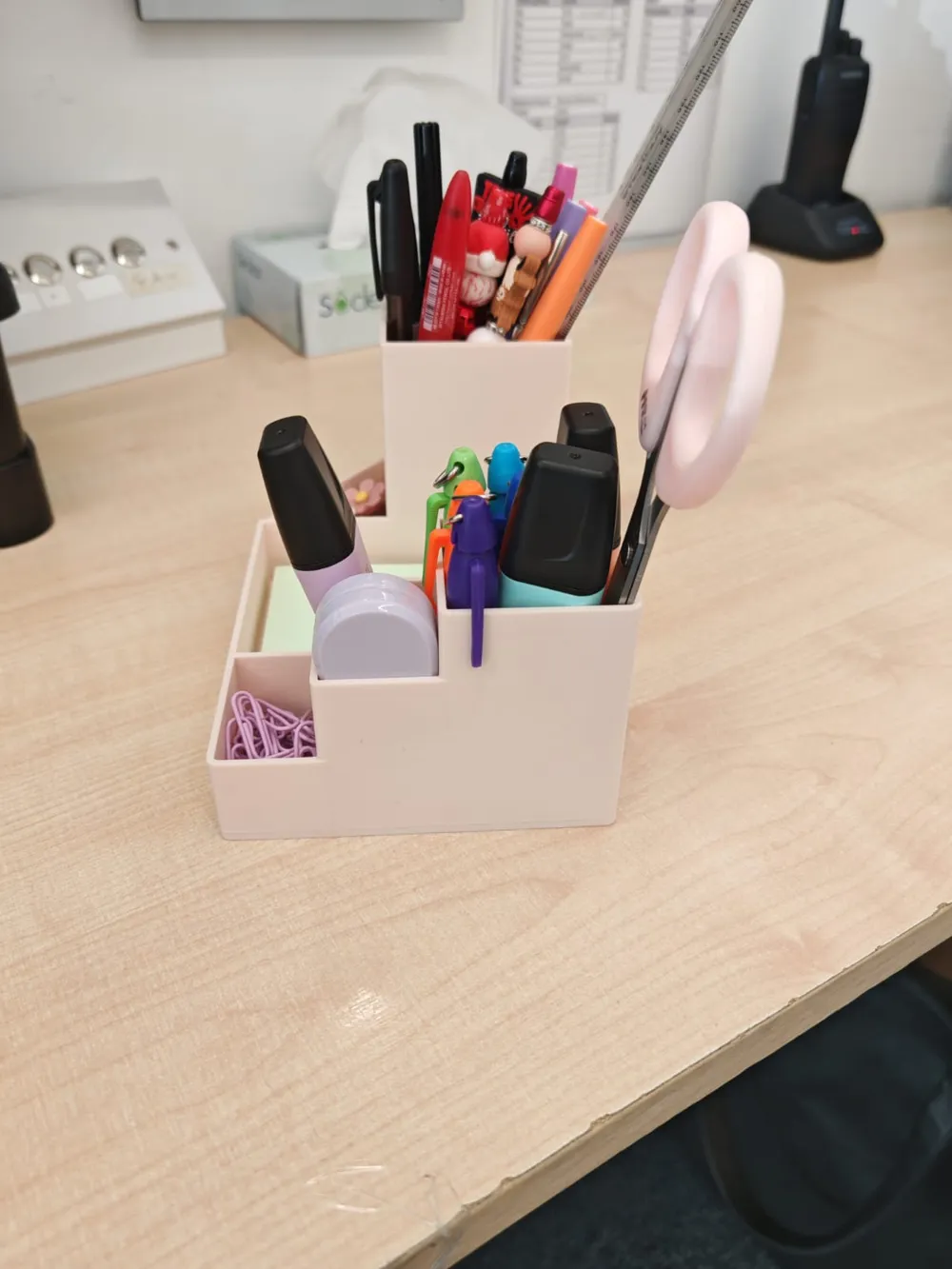 Highland Cow Desk Organiser/Personalise - Free 3D Print Model - MakerWorld