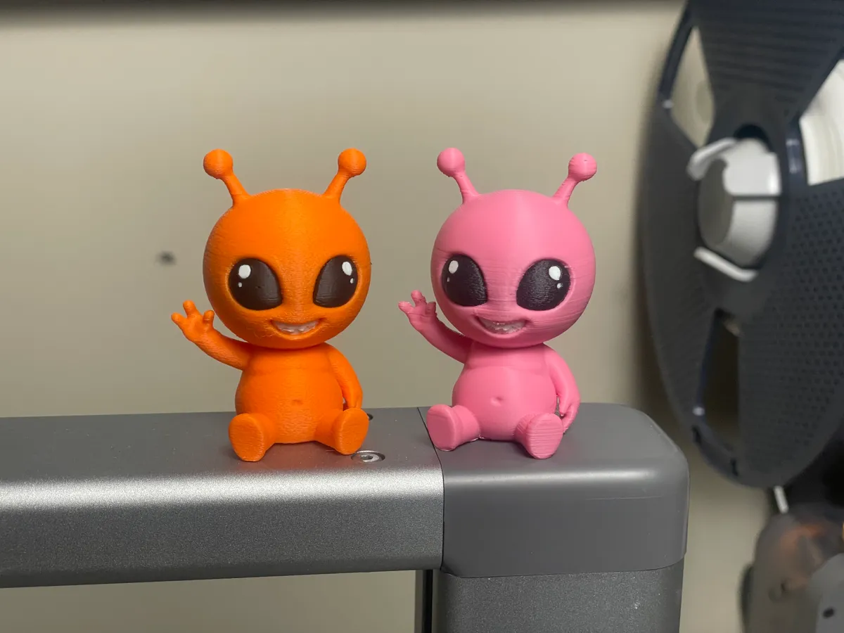 Tiny Happy Alien Buddy - Free 3D Print Model - MakerWorld