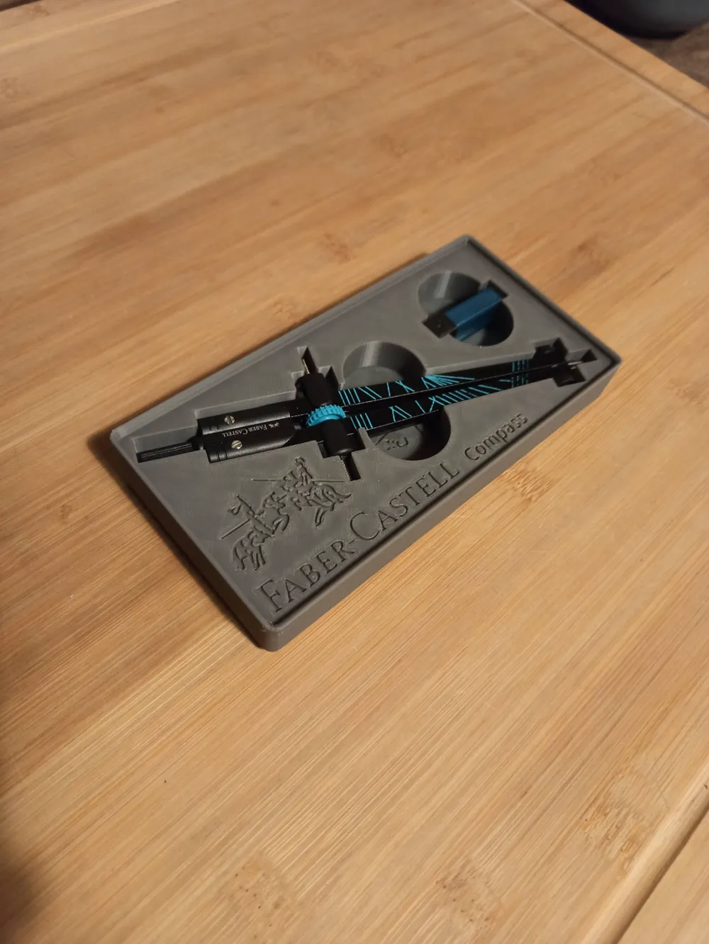 Gridfinity for Faber-Castell quick-set Compass by Behemothokun - MakerWorld