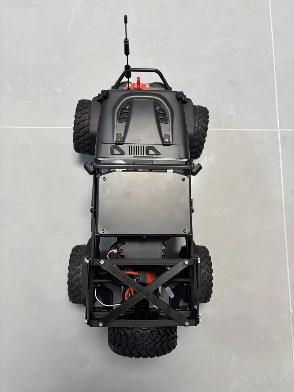 MJXRC H12Y/H12Y+ Roll Cage by 红领巾 - MakerWorld