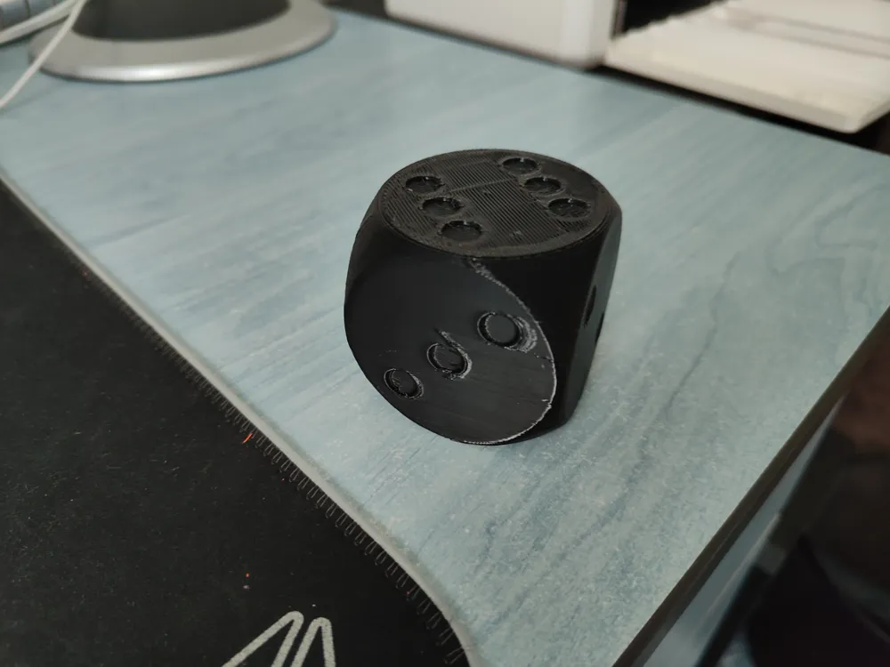 TPU Dice Tow Hitch Cover by Libro - MakerWorld