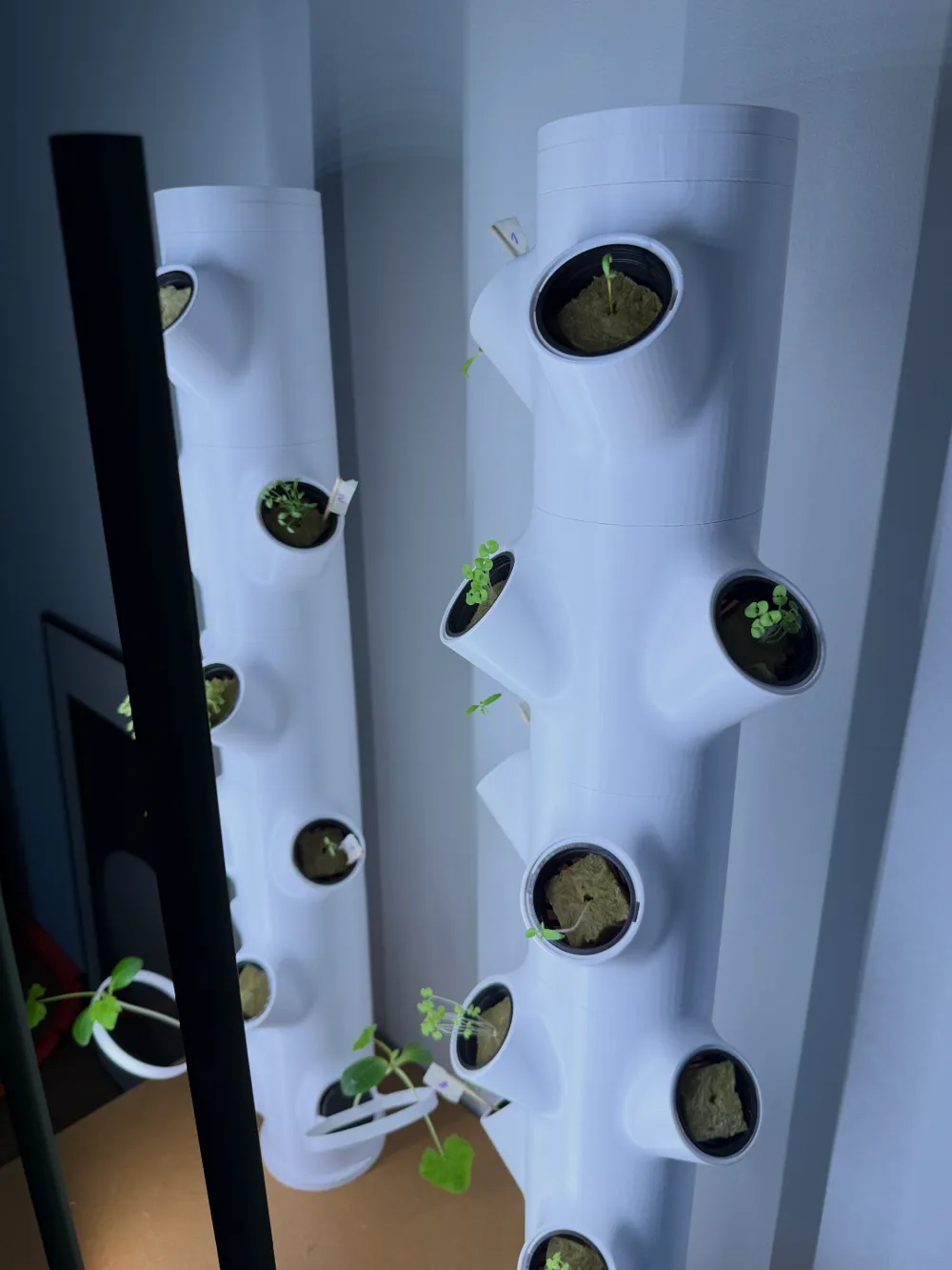smart modular hydroponic tower by Pascal MakerWorld: Download Free 3D ...