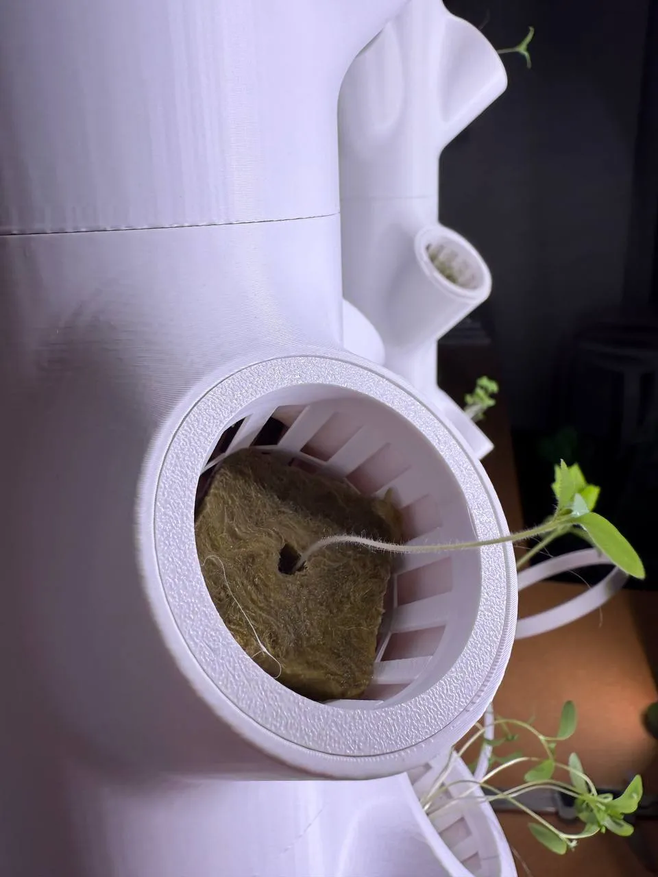 smart modular hydroponic tower by Pascal MakerWorld: Download Free 3D ...