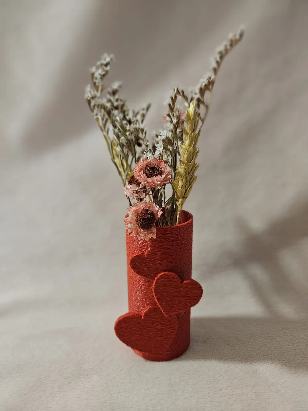Vase with three hearts for Valentine's Day. - Free 3D Print Model ...