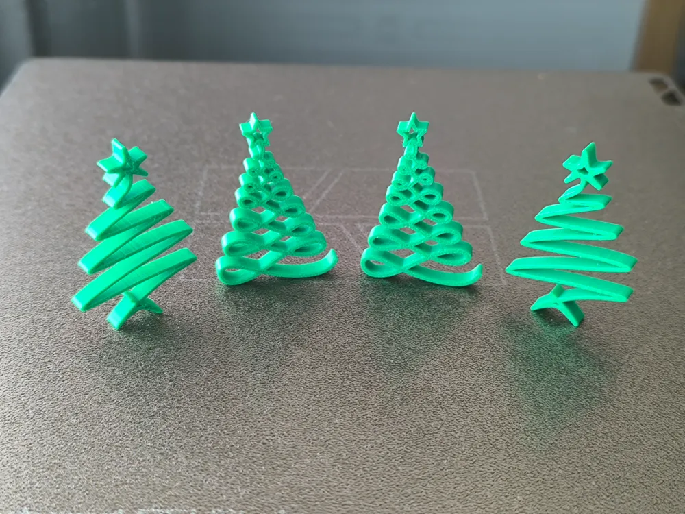 Christmas tree ornament - Free 3D Print Model - MakerWorld