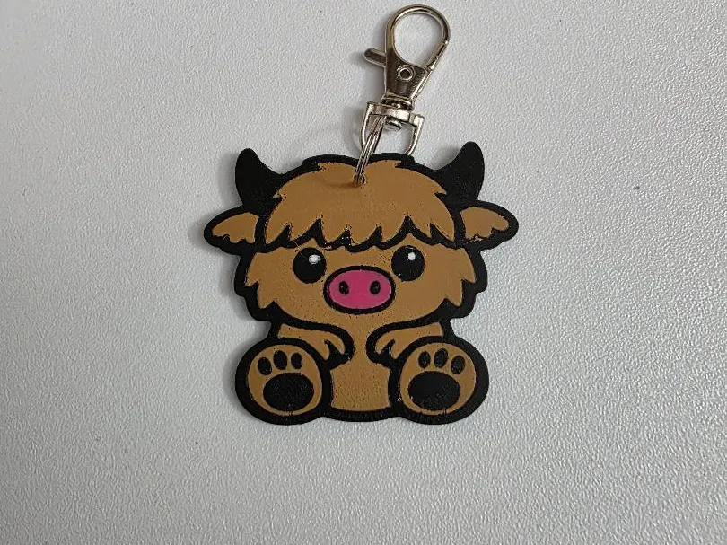 Highland Cow Keychain - Free 3D Print Model - MakerWorld
