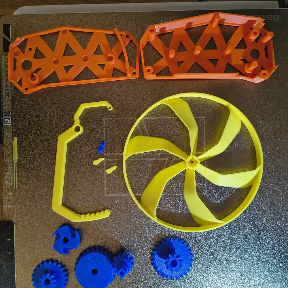 Squeeze fan by leny8988 MakerWorld: Download Free 3D Models