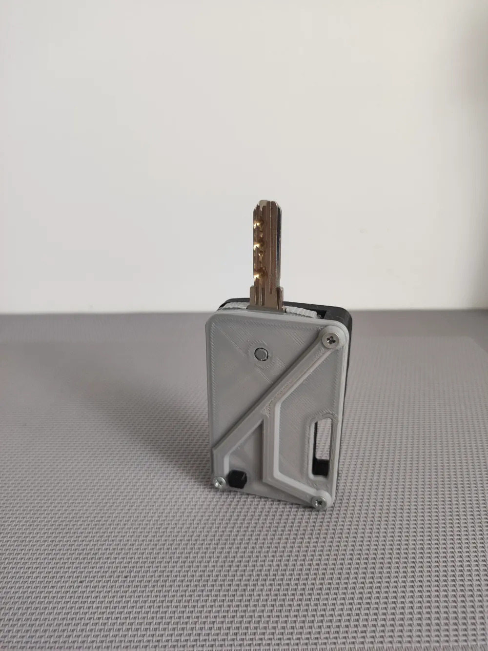 Fidget foldable keychain by MIHAI_T - MakerWorld