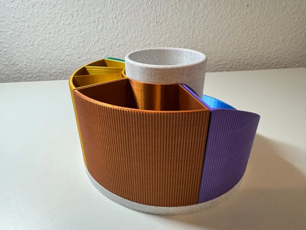 Twist ‘n’ Tidy: Your Ultimate 360° Desk Buddy! by Zip3D MakerWorld ...