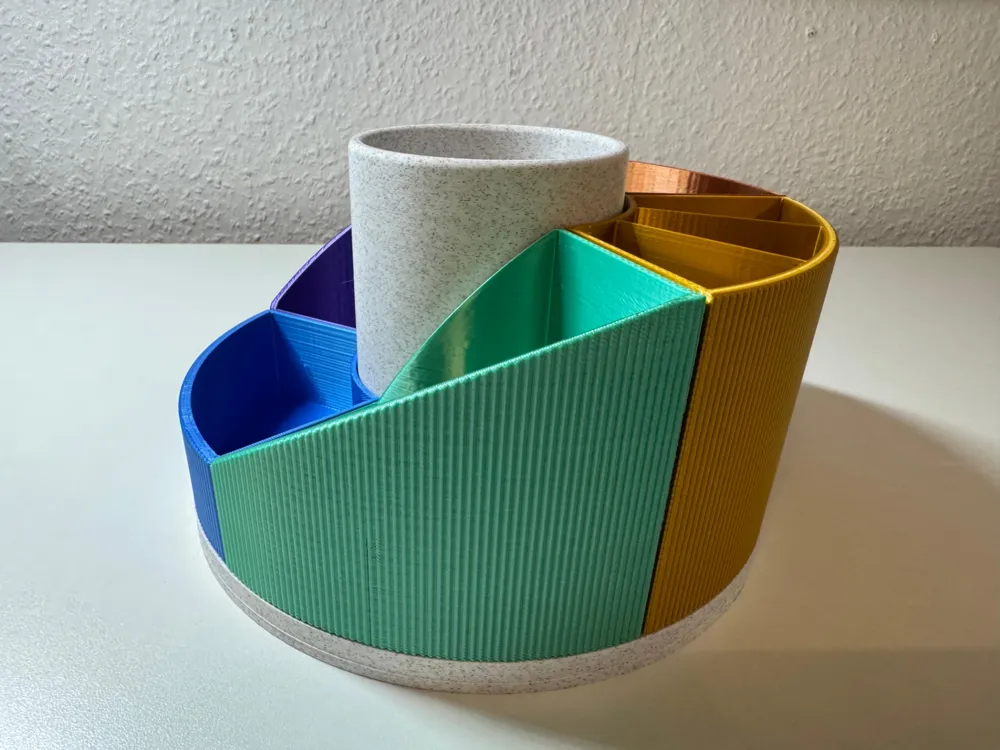 Twist ‘n’ Tidy: Your Ultimate 360° Desk Buddy! by Zip3D MakerWorld ...