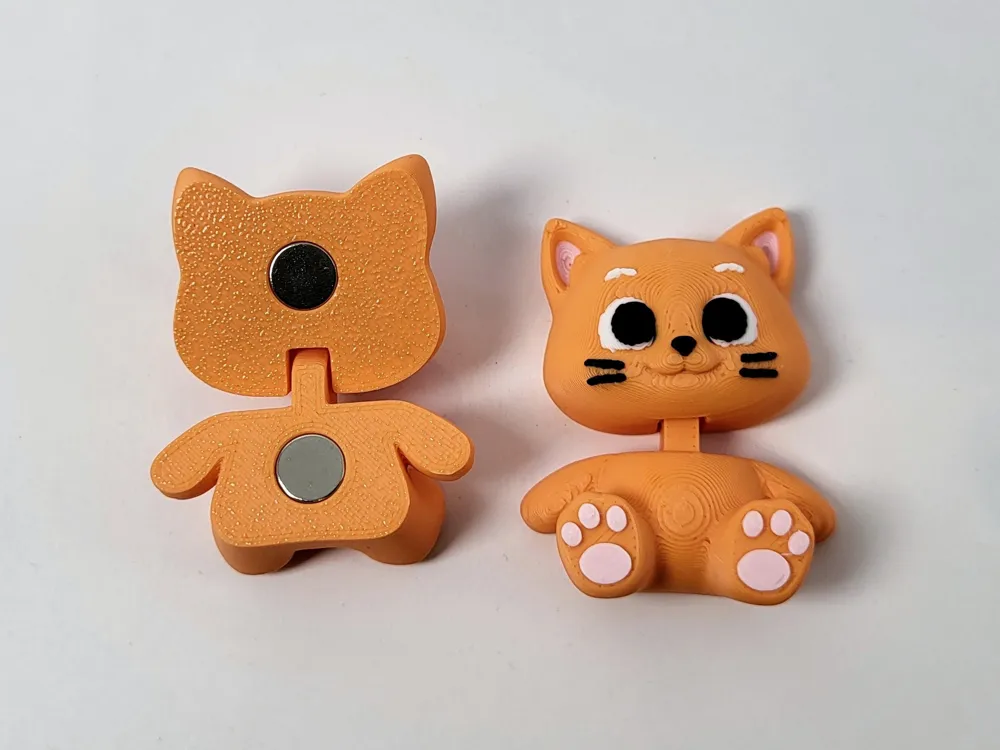 Flexi Cat – Magnet & Keychain - Free 3D Print Model - MakerWorld