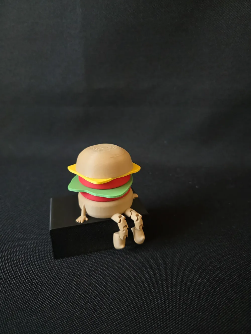 Articulated Flexi Hamburger Buddy by Ireality MakerWorld: Download Free 3D Models