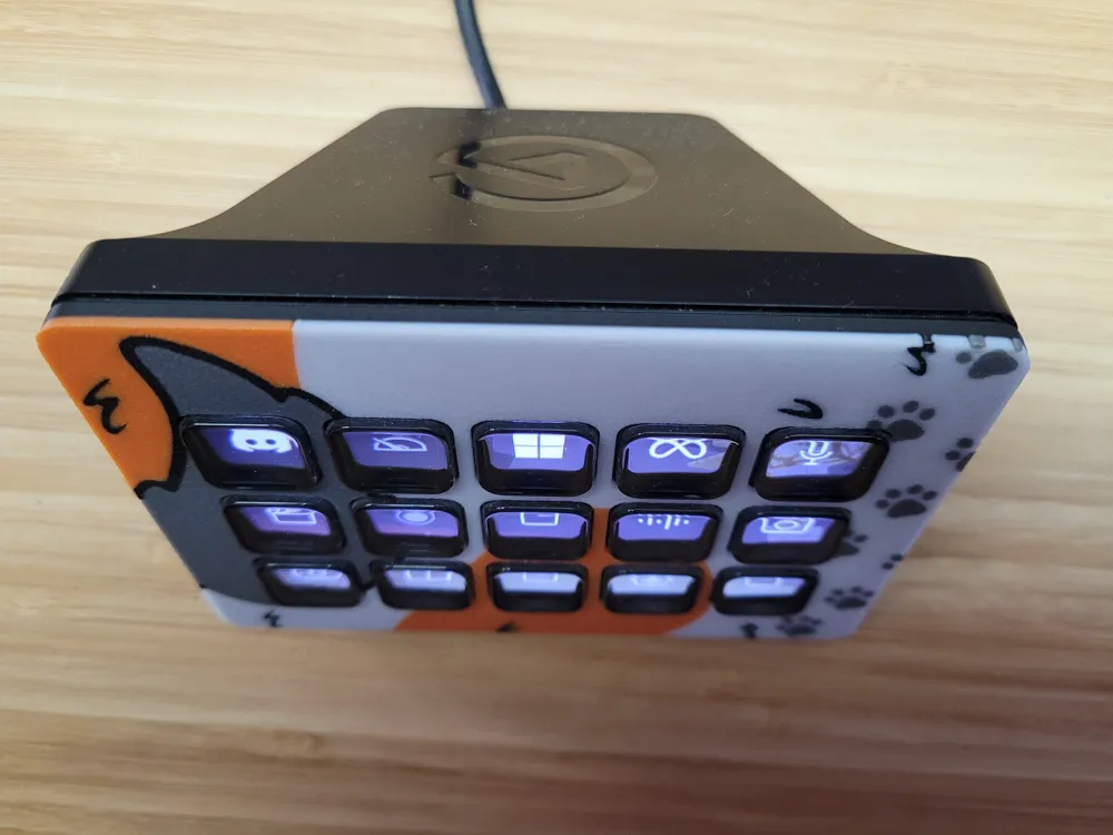 Stream Deck Cinamon Face Plate - Free 3D Print Model - MakerWorld