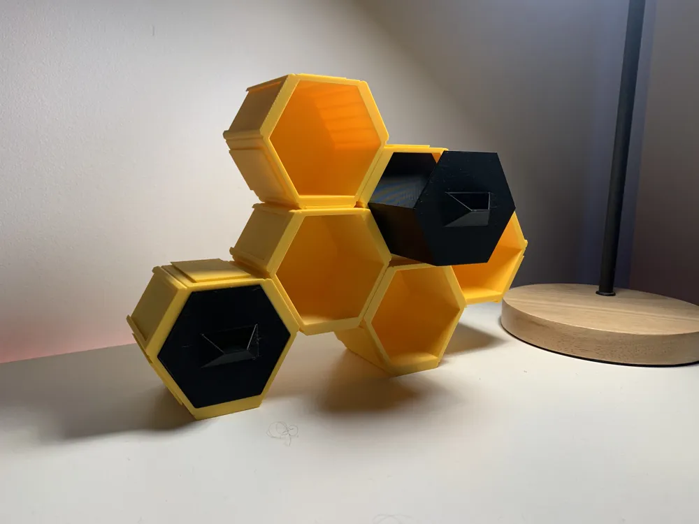 Modular Honeycomb Organiser and Shelving by LukaTheNerd MakerWorld ...