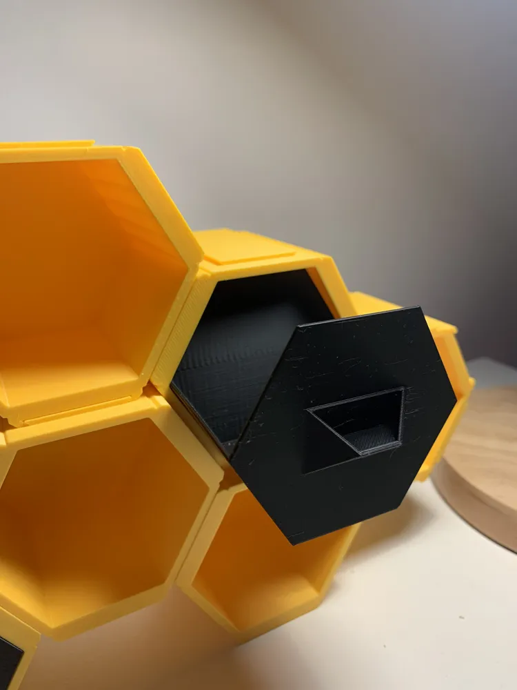Modular Honeycomb Organiser and Shelving - Free 3D Print Model - MakerWorld