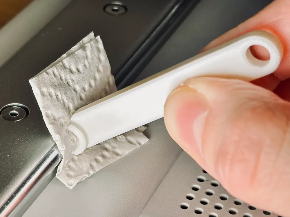 Cleaning Tool for BambuLab A1 Mini Y-Axis by JavventuraDesigns ...