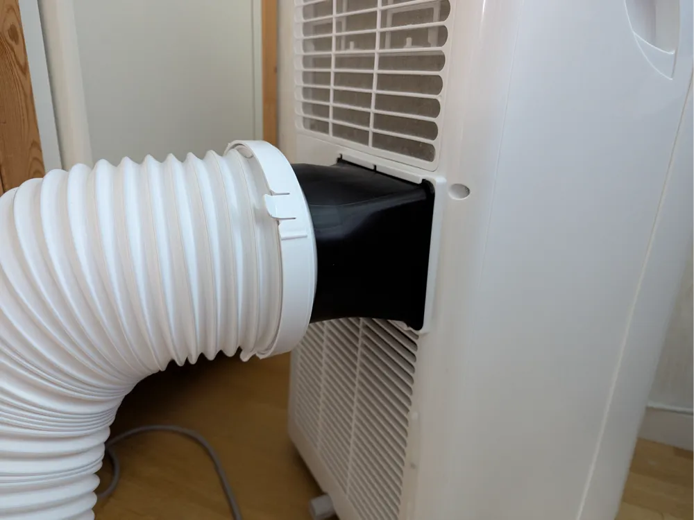 Portable AC adapter by Calzune MakerWorld: Download Free 3D Models