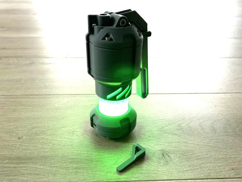 SciFi Grenade - Light Up Functional Prop - Mig86 by Mig86 MakerWorld ...