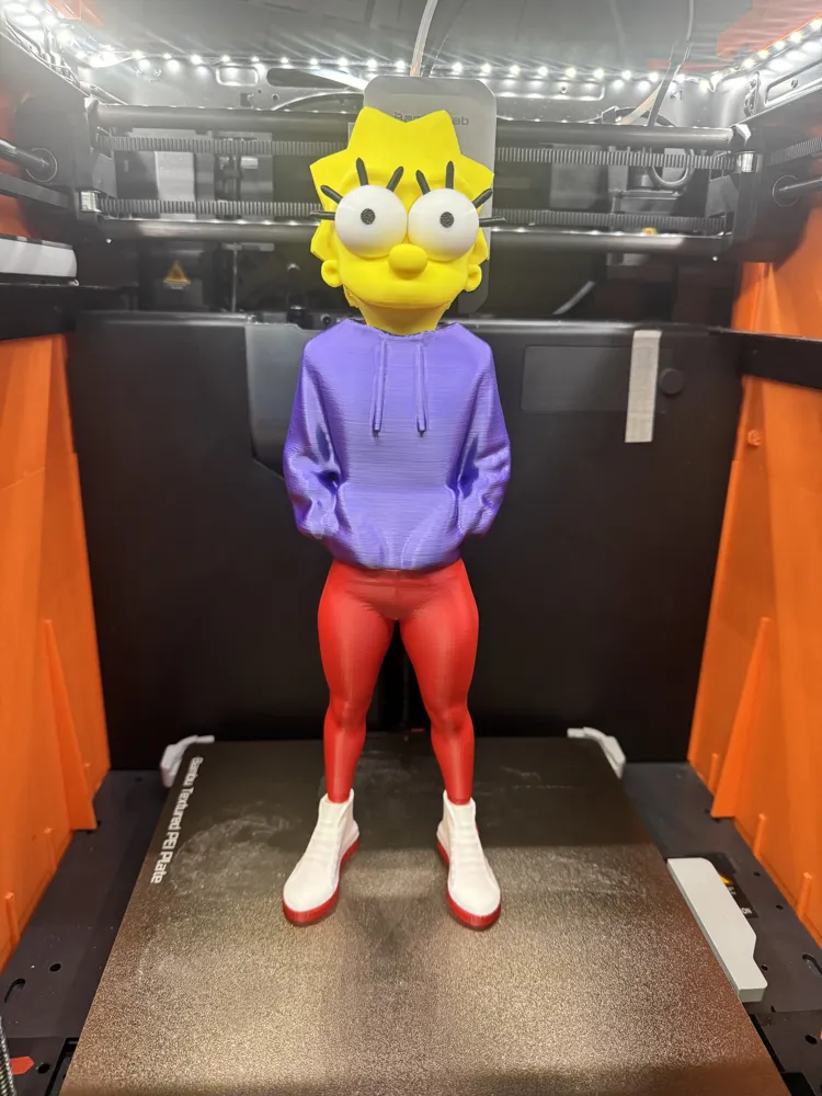 lisa Simpson urban wear multiparts - Free 3D Print Model - MakerWorld