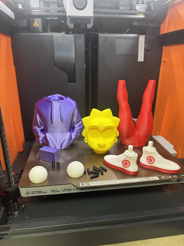 lisa Simpson urban wear multiparts by Vitormhs MakerWorld: Download Free 3D Models