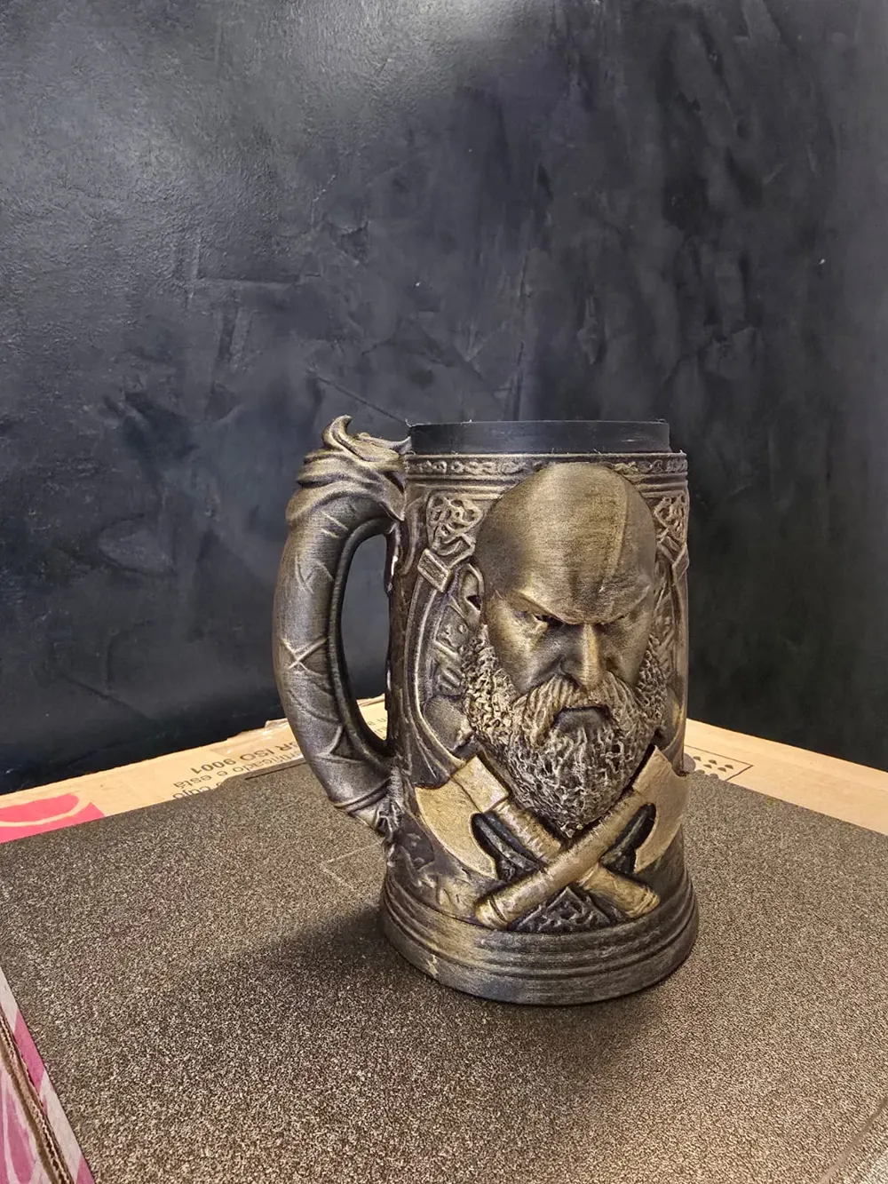Can holder – Estilo Medieval (Kratos) PARA MONSTER - Modelo de ...