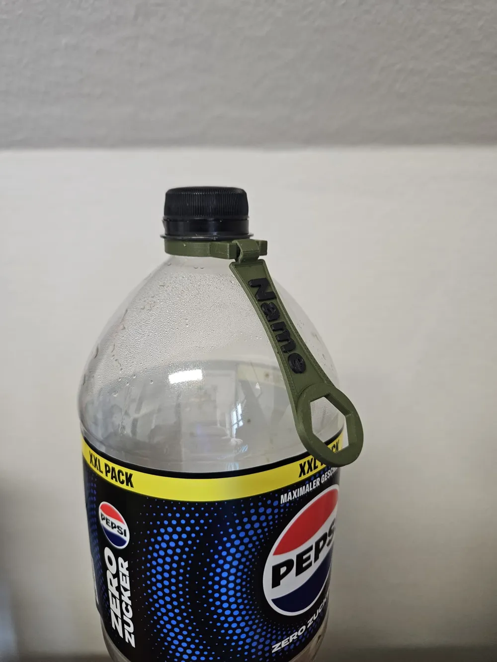 Bottle-Lable / Flaschen-Label Ringmaul by TG-dsgn MakerWorld: Download ...