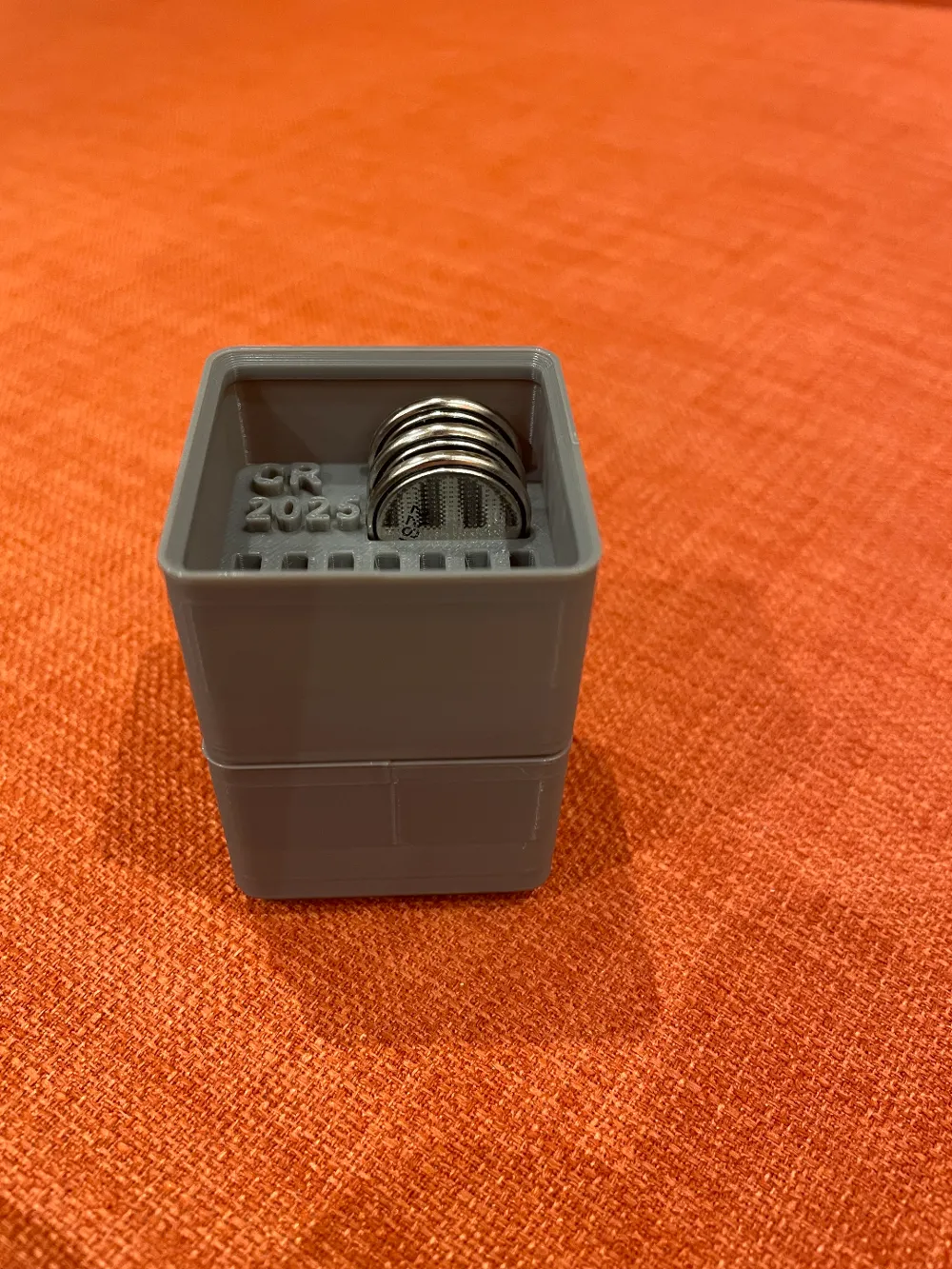 Gridfinity battery holder - stackable by Andrianopolino - MakerWorld