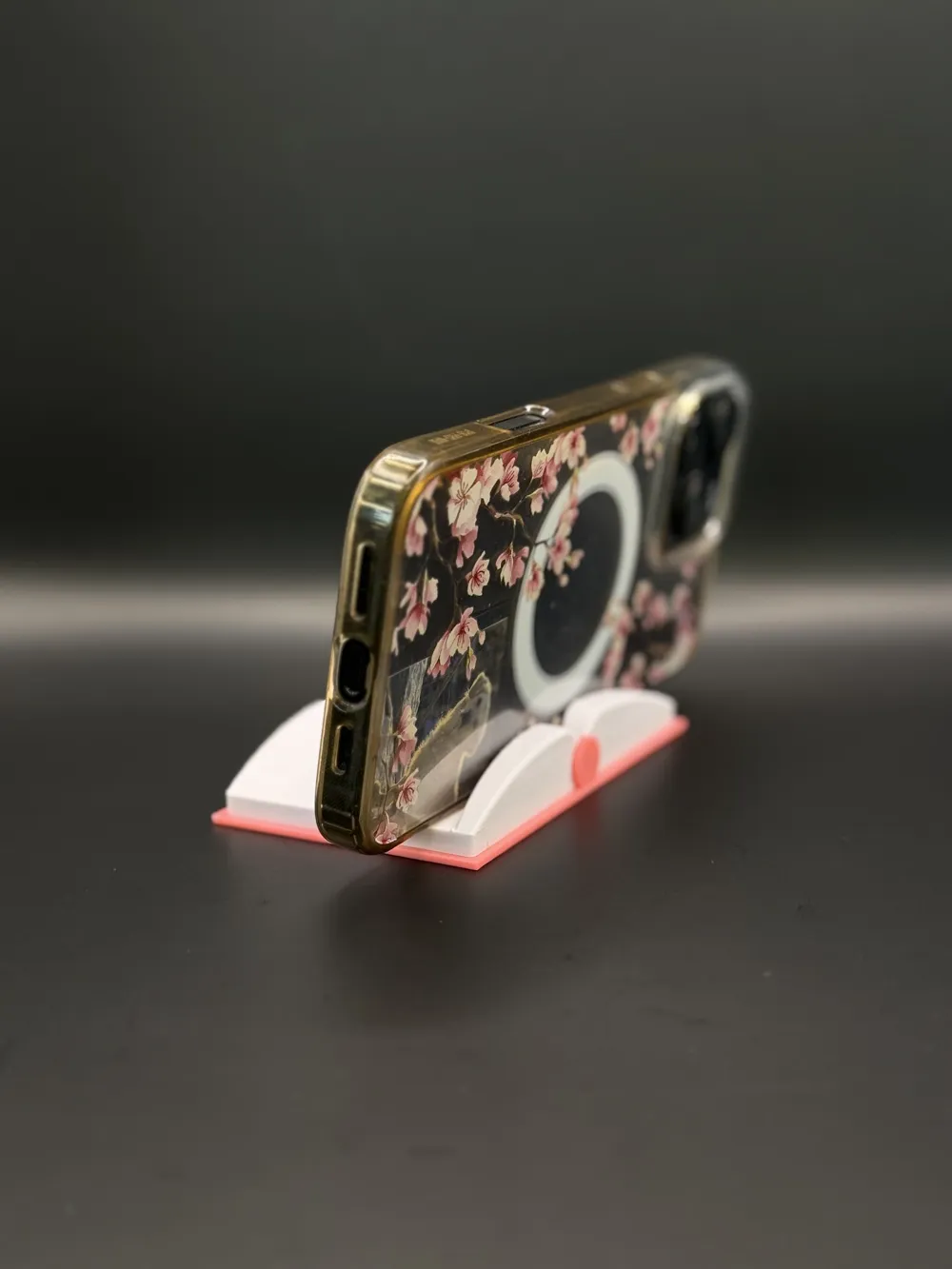 Kindle/tablet/phone holder book - Free 3D Print Model - MakerWorld