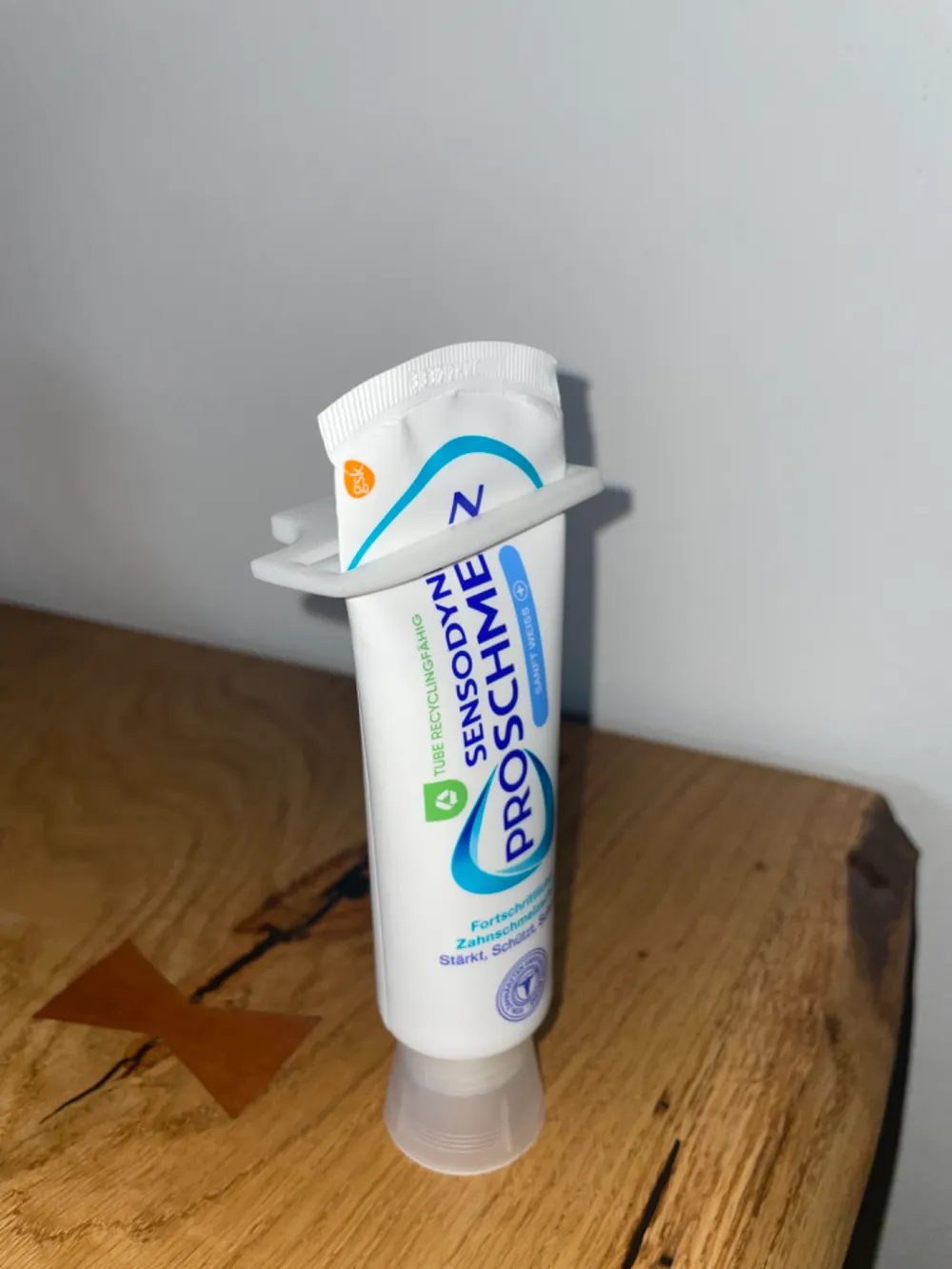 Toothpaste Squeezer by YDiehm - MakerWorld