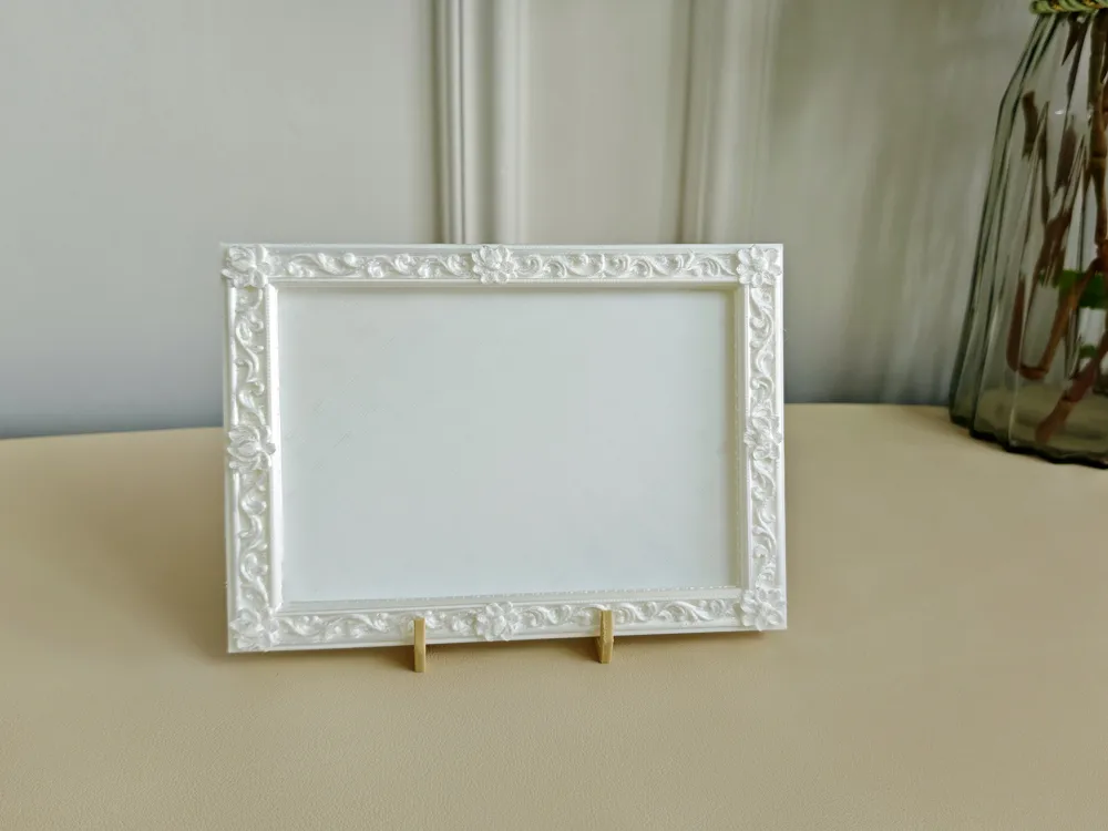 Simple 6-inch photo frame, horizontal and vertical photos can be freely ...