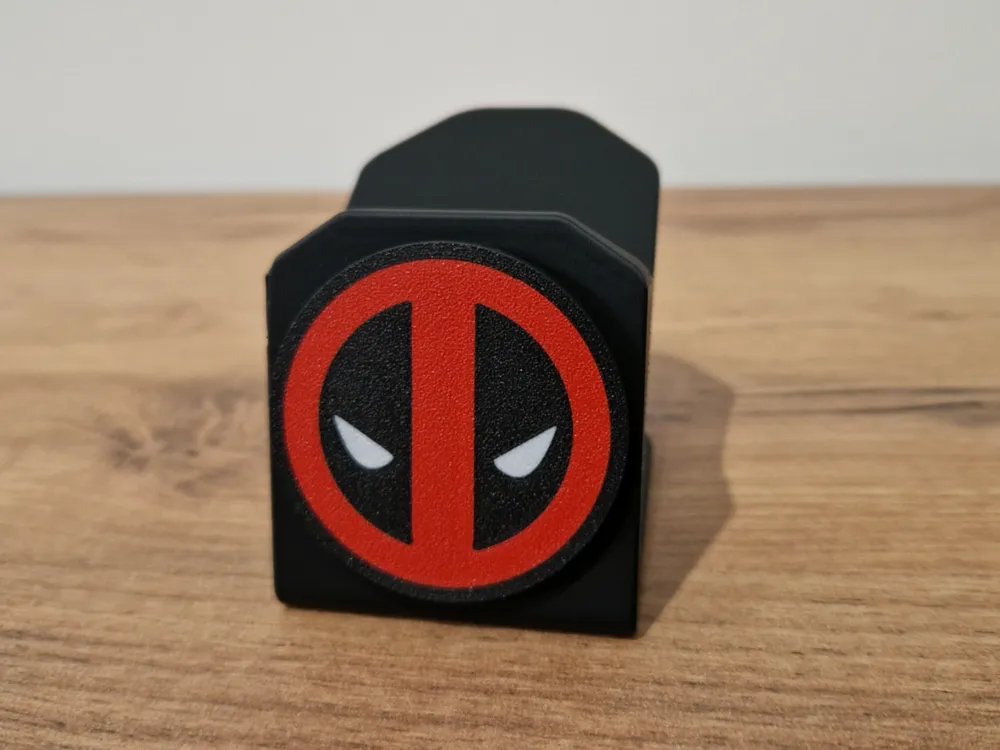 Controller stand PS5 PS4 XBOX Deadpool by Makerbara MakerWorld: Download Free 3D Models